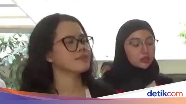 Siskaeee Bosan Sidang Kasus Video Porno Kembali Ditunda