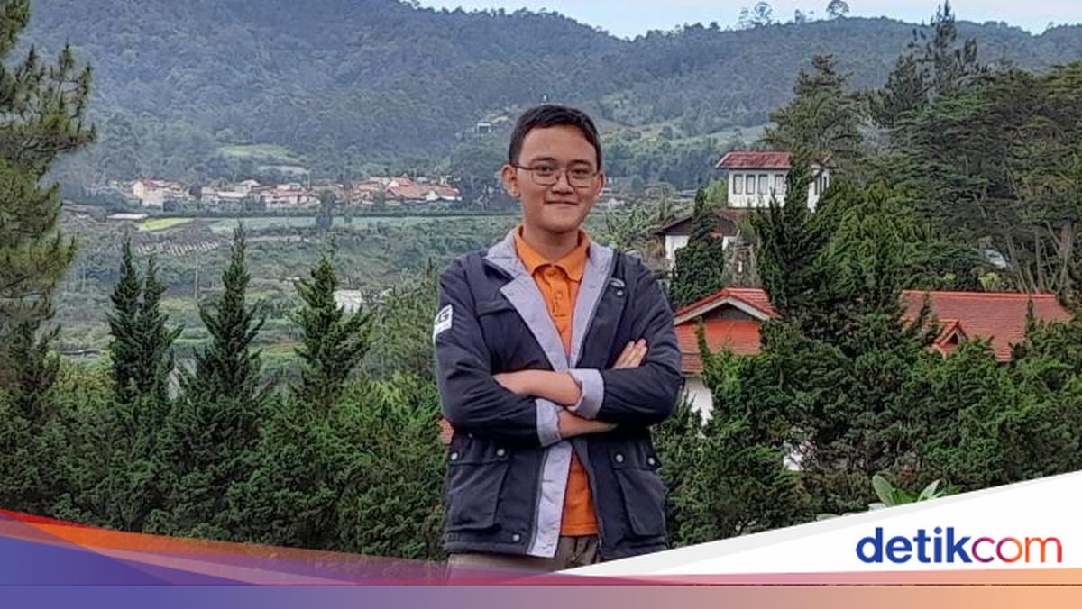 Anak Pedagang Plastik Lulus ITB dengan IPK 3,99, Begini Kisah Zaky