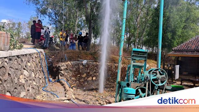 Kandungan Air yang Menyembur Setinggi 20 Meter di Sampang Masih Diteliti