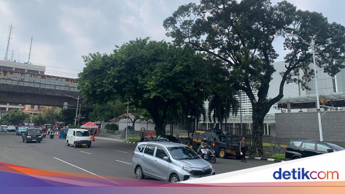 Massa Bela Palestina di Kedubes AS Bubar, Jl Medan Merdeka Selatan Dibuka