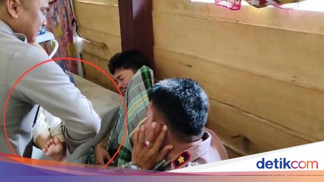 Drama 16 Jam Pria Pinrang Sandera-Ancam Bunuh Bayinya gegara Istri Mau ... Drama 16 Jam Pria Pinrang Sandera-Ancam Bunuh Bayinya gegara Istri Mau ...