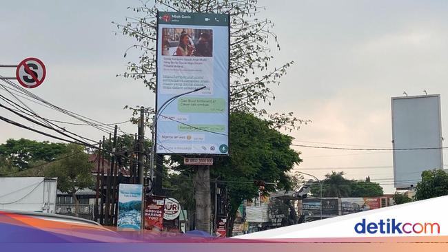 Billboard Unik Ganis Rumpoko yang Bakal Maju Pilwali Malang