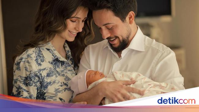 Penampilan Putri Rajwa Setelah Melahirkan, Disandingkan dengan Kate ...