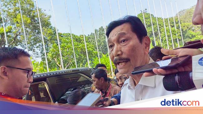 Jurus Luhut Hadapi Tarif Trump 32%: Pangkas Aturan untuk Tekan Biaya