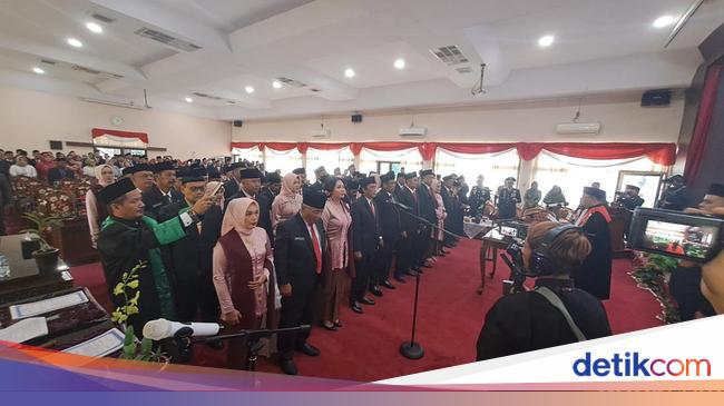 Bapak dan Anak Dilantik Bareng Jadi Anggota DPRD Wonogiri