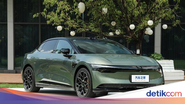 Zeekr Luncurkan Mobil Listrik dengan Pengisian Daya Tercepat di Dunia!