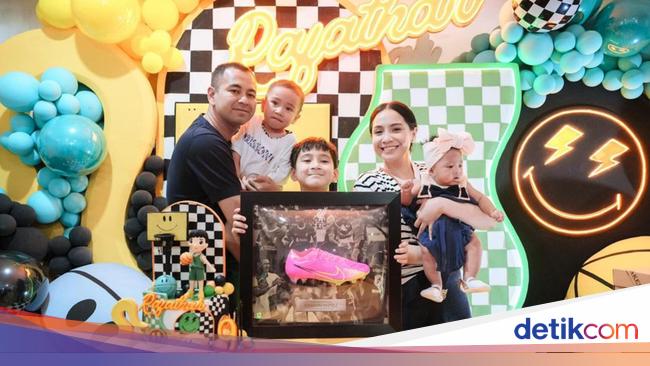 8 Potret Perayaan Ultah ke-9 Rafathar, Kado Dari Raffi-Nagita Curi Atensi