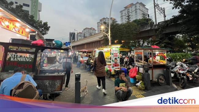 Kulineran Seru di Stasiun Cikini, Ada Bubur Legendaris hingga Siomay Viral