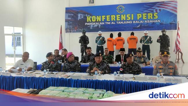 TNI AL Gagalkan Penyelundupan 21 Kg Sabu di Perairan Asahan, 3 Pria Ditangkap