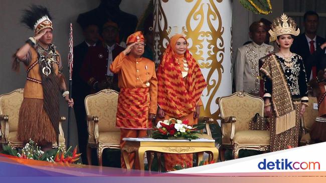 Momen Wapres Ma'aruf Amin Hadiri Upacara HUT RI di Istana Merdeka