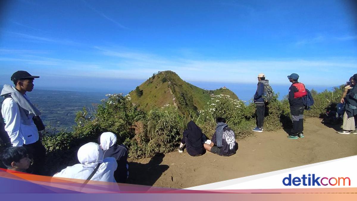 Gunung Andong Istirahat Jelang Lebaran: Jalur Pendakian Ditutup Sementara