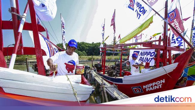 Cara Unik Nelayan Rayakan HUT ke-79 RI Cara Unik Nelayan Rayakan HUT ke-79 RI