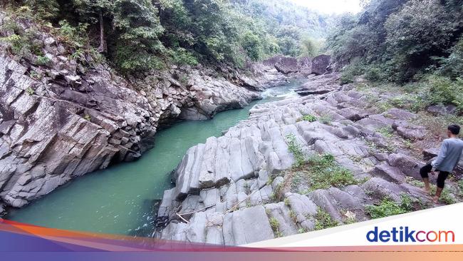 Mitos dan Hikayat Sangkuriang yang Terhubung ke Paraga Stone