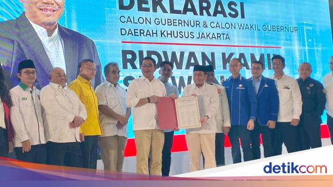 Ridwan Kamil Bahagia Deklarasi Cagub Jakarta KIM Plus Dihadiri Gibran