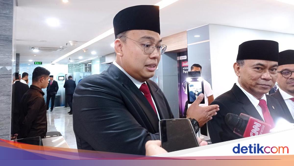 Profil Angga Raka Prabowo yang Masih Lanjut Jadi Wamenkominfo