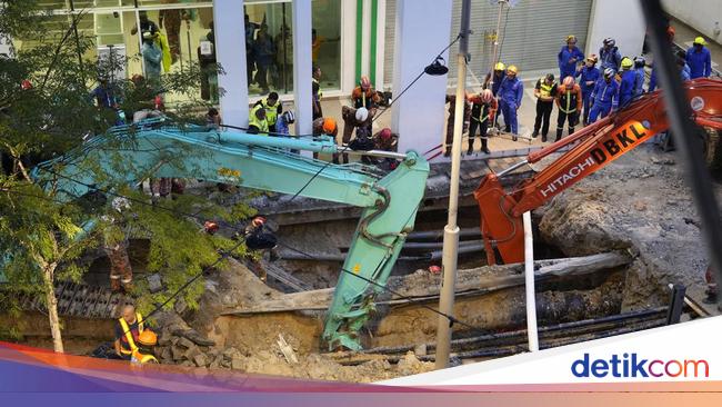 Tanda Tanya Keberadaan Turis India 'Tertelan Sinkhole' di Kuala Lumpur