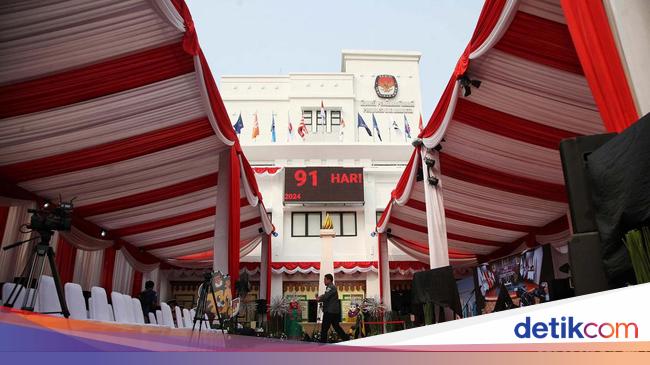 Begini Suasana Hari Pertama Pendaftaran Cagub di KPUD Jakarta