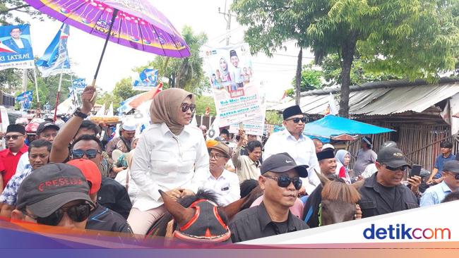 Diantar Pendukungnya, Wahyu-Solichin Resmi Daftar Pilbup Cirebon