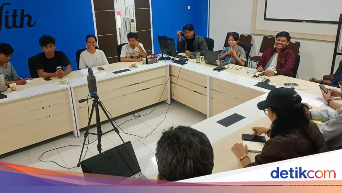Ada Intimidasi Saat Aksi, Mahasiswa Semarang Mengadu ke FH UGM