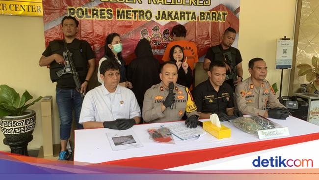 Kasus Pasangan Selingkuh Aborsi Terbongkar dari Kuburan Bayi di TPU Kasus Pasangan Selingkuh Aborsi Terbongkar dari Kuburan Bayi di TPU