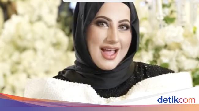 Mewah! Menu Ultah Mama Ala yang Digelar Tasyi Athasyia di Hotel