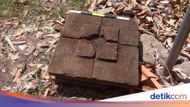Batu Hiasan Candi Ditemukan Warga Dompyongan Klaten Saat Gali Makam