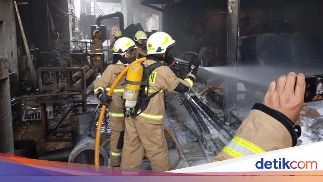 Pengolahan Kopi di Jaksel Kebakaran, Api Berasal dari Percikan Gerinda