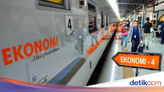 Tiket Kereta Dipastikan Tak Kena PPN 12% Tiket Kereta Dipastikan Tak Kena PPN 12%