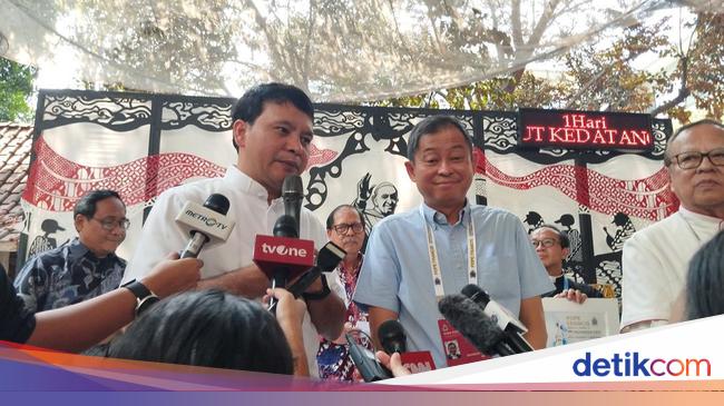 Tak Punya Tiket Misa Akbar Paus Fransiskus di GBK? Bisa Saksikan Via ...