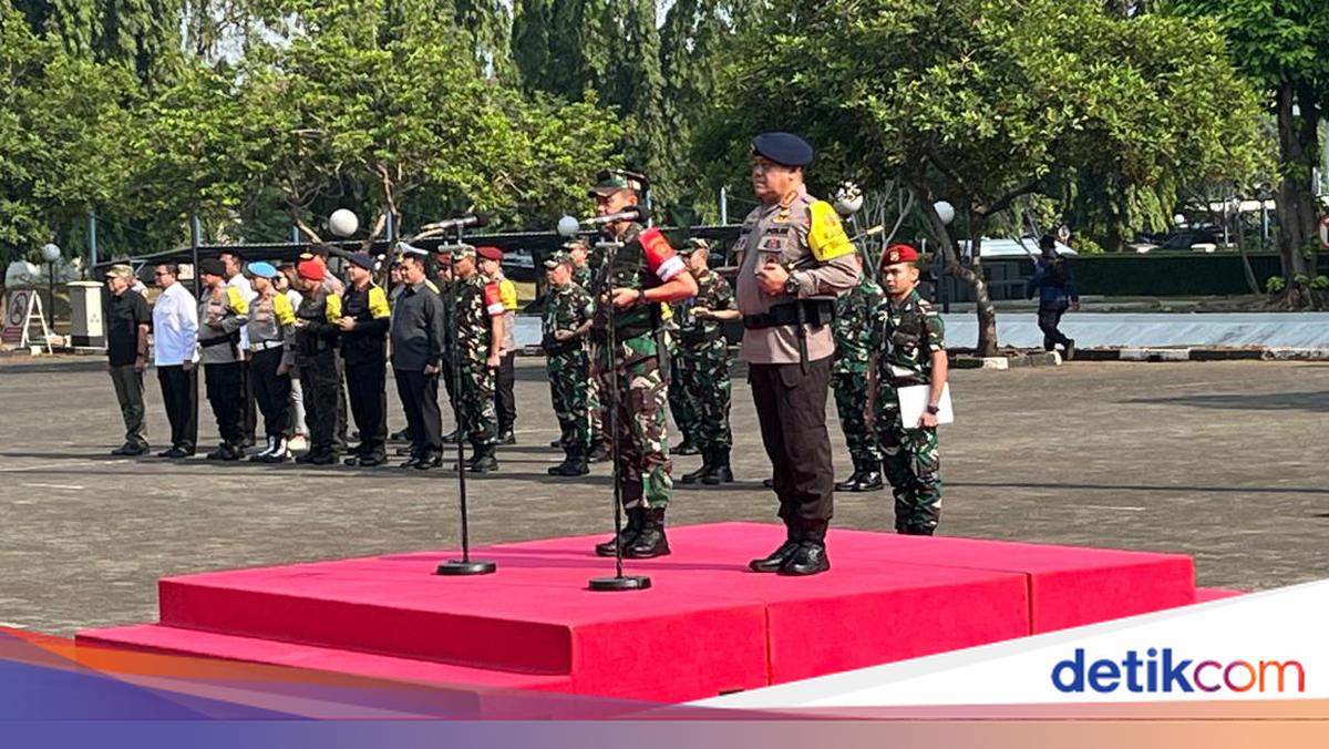 TNI-Polri Gelar Apel Pasukan Pengamanan Kunjungan Paus Fransiskus dan ...