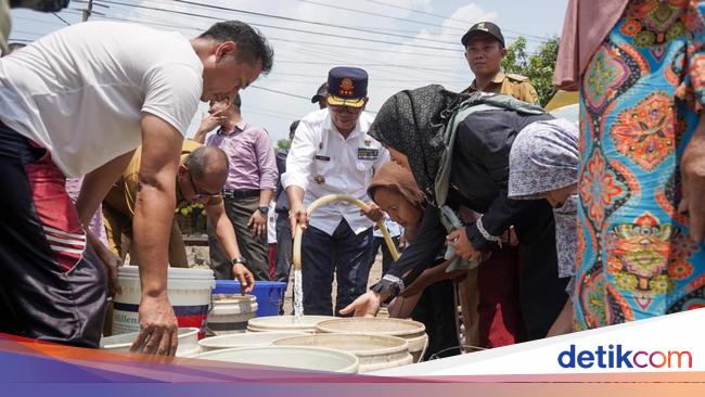 Antisipasi Kekeringan, Pemkab Cianjur Siagakan Pasokan Air dan Sumur Bor