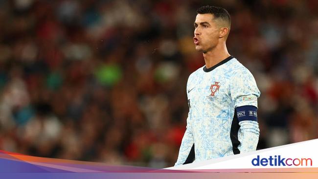 Sikap Pemain Muda Bikin Ronaldo Tak Mau Jadi Pelatih Sikap Pemain Muda Bikin Ronaldo Tak Mau Jadi Pelatih