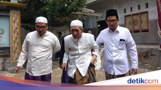 Satu Komando Dukung Vivit-Gus Umam, PPP Targetkan Kemenangan 70 Persen Satu Komando Dukung Vivit-Gus Umam, PPP Targetkan Kemenangan 70 Persen
