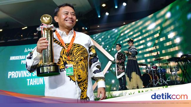 Pemprov Jabar Bawa Pulang Piala Wahana Tata Nugraha Wiratama 2024