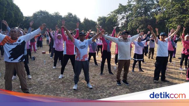 Senam Bareng Warga Pasar Minggu, Suswono Janji Perbanyak Ruang Terbuka ...