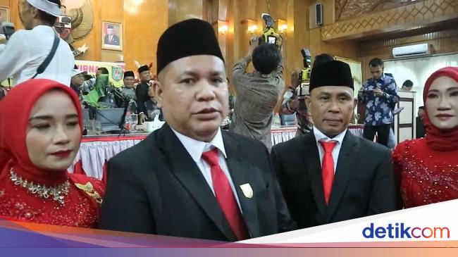 2 Pasangan Suami Istri dari PDIP Dilantik Jadi Anggota DPRD Asahan