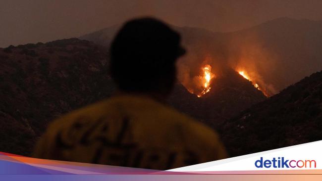 Potret Titik Api di Taman Nasional San Bernardino California