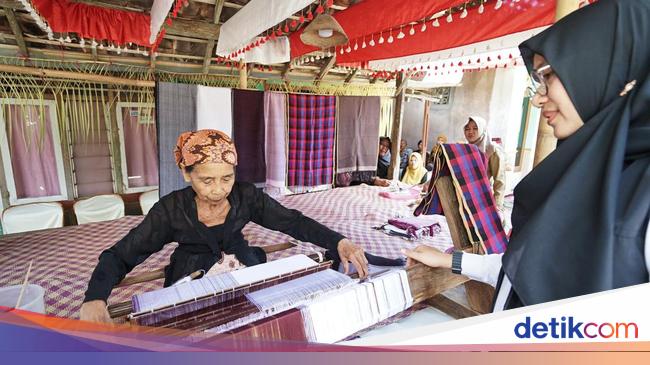 Siami, Sang Penenun Banyuwangi yang Setia pada Pakem dan Tradisi
