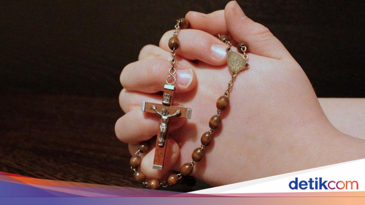 Susunan Doa Rosario Hari Rabu, 22 Oktober 2025: Peristiwa Mulia