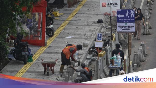 Melihat Progres Proyek Jalur Pedestrian Rasuna Said Jaksel Melihat Progres Proyek Jalur Pedestrian Rasuna Said Jaksel