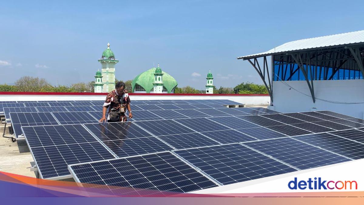 Mengenal Panel Surya dan Pabrik Terbesarnya di Indonesia
