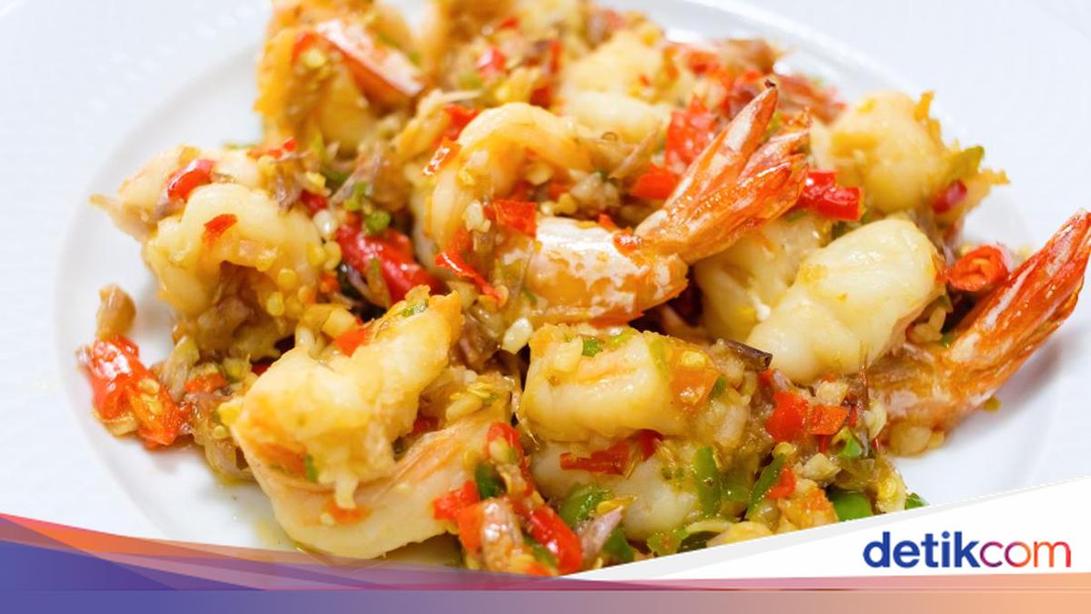 Resep Oseng Udang Bumbu Cabe, Pedas Gurih Cocok Buat Topping Nasi