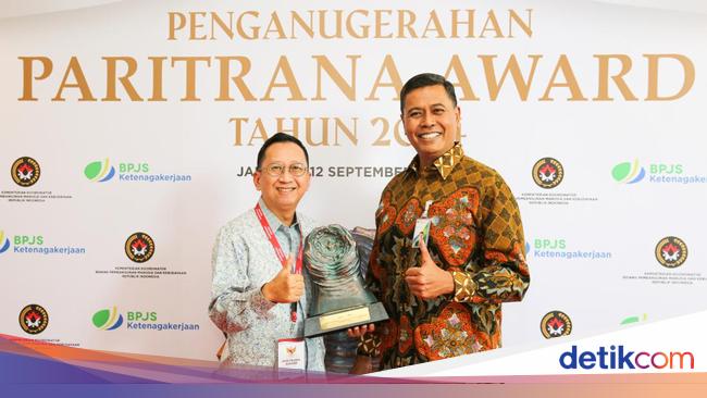Tjiwi Kimia Raih Paritrana Award 2024 Kategori Badan Usaha Terbaik