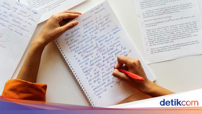 Langkah-langkah Menulis Teks Argumentasi Lengkap dengan Kaidah Kebahasaannya