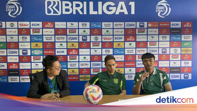 Liga 1: Ernando Ari Targetkan Persebaya Clean Sheet Lawan Persis