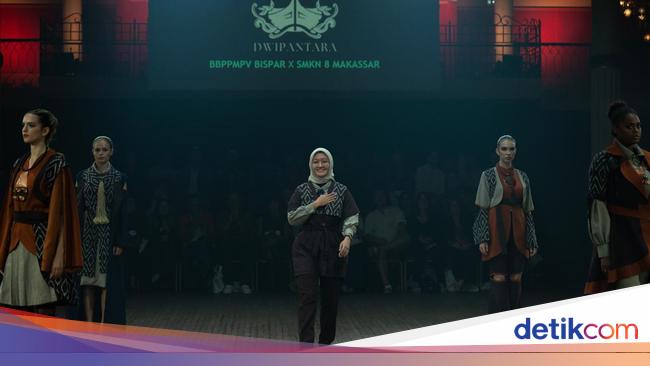 Keren! 3 Siswa SMK Ini Unjuk Karya di Front Row Paris 2024