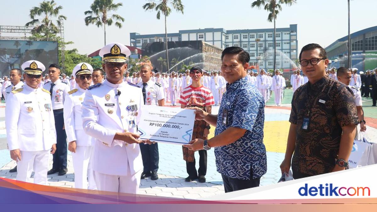 10 Mapres Poltekpel Surabaya Dapat Beasiswa Rp 100 Juta dari PELNI