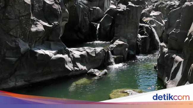 Uniknya Kolam-Tebing Batu Cadas di Celebes Canyon yang Terbentuk Alami