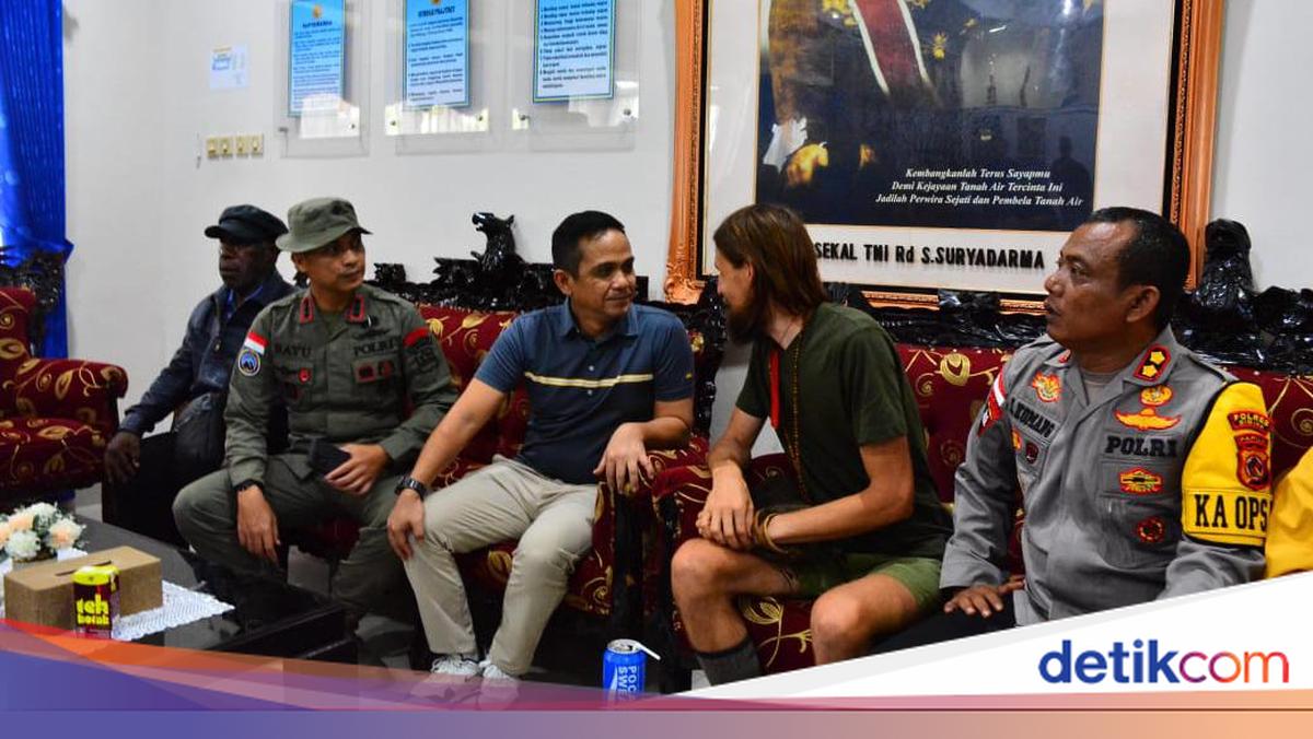 Pilot Susi Air Kapten Philip Dibebaskan dari KKB, Kondisinya Sehat