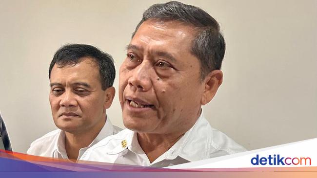 Profil Letjen TNI (Purn) AM Putranto, Kepala Staf Kepresidenan Asal Jember